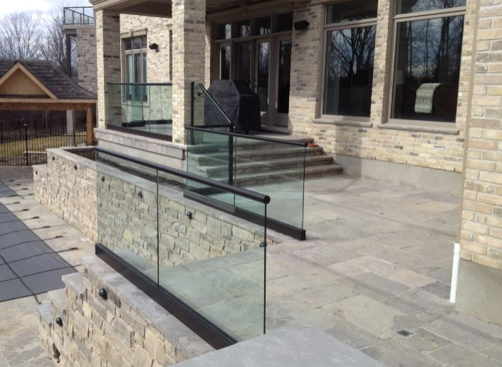 Explore The Best Glass Railing Installations At - SMAK